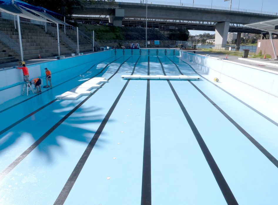 LUXAPOOL Chlor Rubber at Drummoyne Swimming Pool - 2 - Colormaker ...